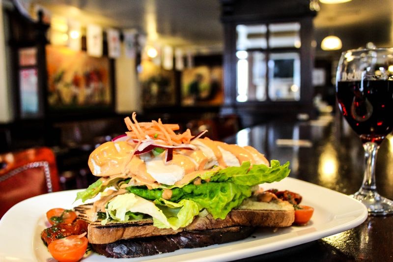 Doheny & Nesbitt, Ireland - Restaurant Reviews, Bookings, Menus, Phone ...