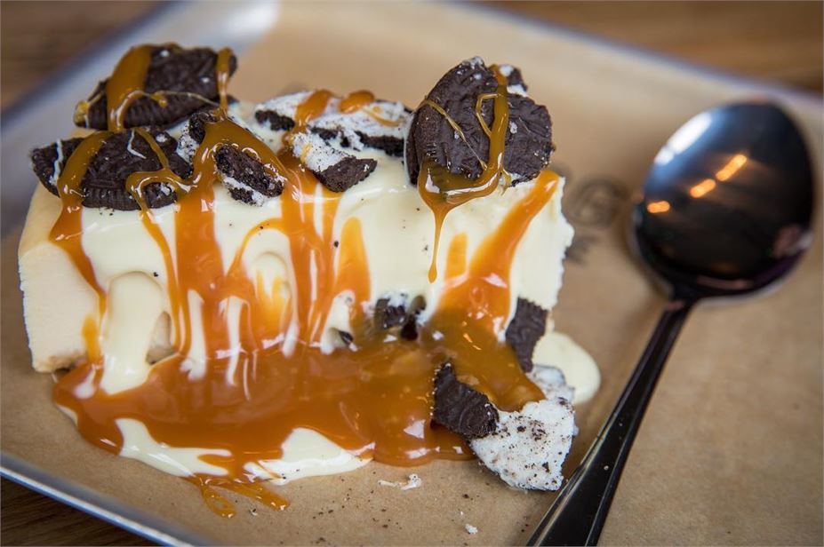 Mad Egg Dundrum, - Restaurant Reviews, Bookings, Menus, Phone Number ...